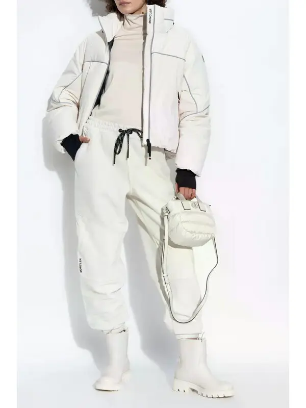 Moncler Logo-appliqué Sweater - Neutrals