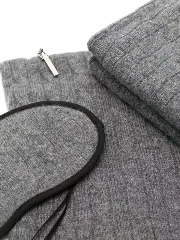 Ralph Lauren Cable-knit Cashmere Blanket Travel Set