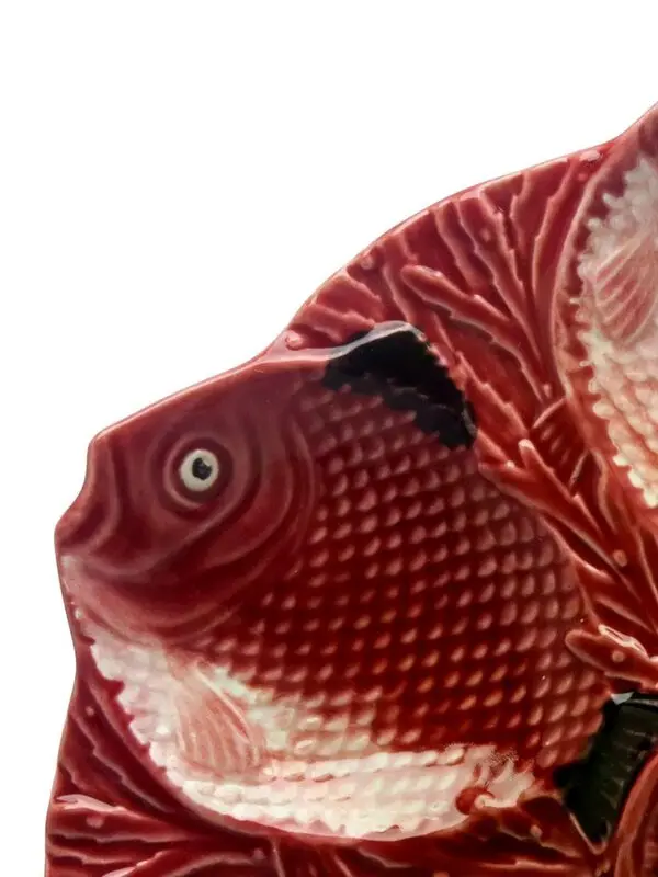 BORDALLO PINHEIRO Peixes Glazed Plate