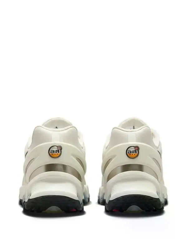 Nike Air Max Dn8 Sneakers - White