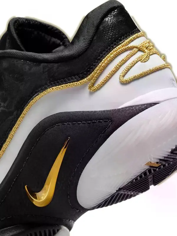 Nike Lebron 22 Mogul Sneakers