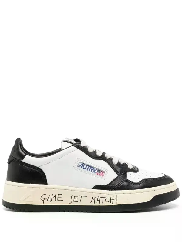 AUTRY Medalist Leather Sneakers - Black