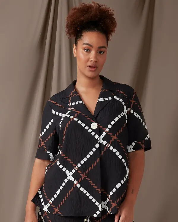 ESTELLE Printed Resort Top