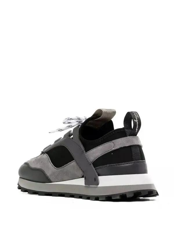 FERRAGAMO Low-top Sneakers