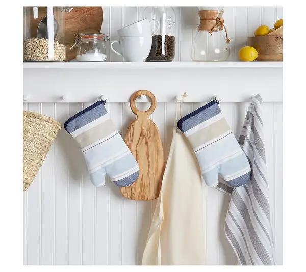 MARTHA STEWART Thin Stripe Oven Mitt 2-pack Set