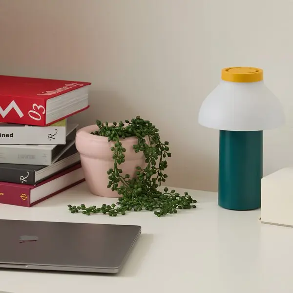 HOME STUDYO Louis Small Planter - Bubblegum