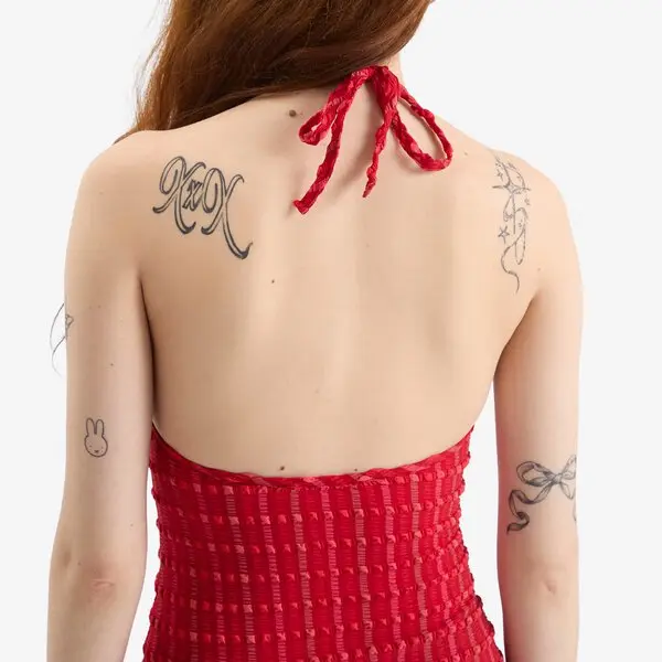 PEACHY DEN Cindy Halter Top - Lipstick