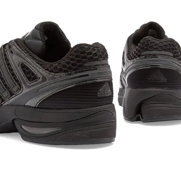 Adidas Adistar Control 5 Sneakers - Black