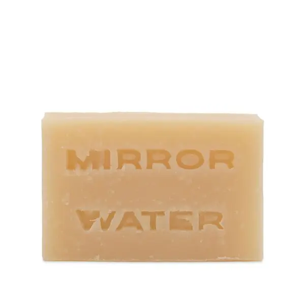 MIRROR WATER Butter Brick - One-color