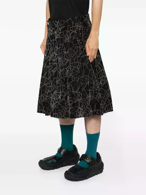 MASU Flocky-web Pleated Shorts
