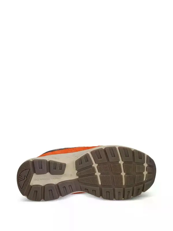 S.W.C STEPNEY WORKERS CLUB Suede-panelled Running Sneakers - Orange