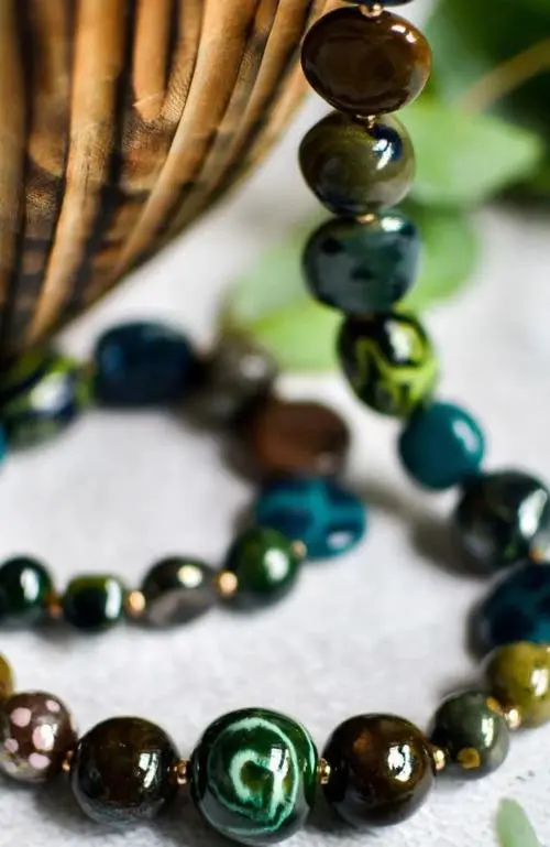 KAZURI Tsavo Collection Kilimanjaro Necklace - Multi