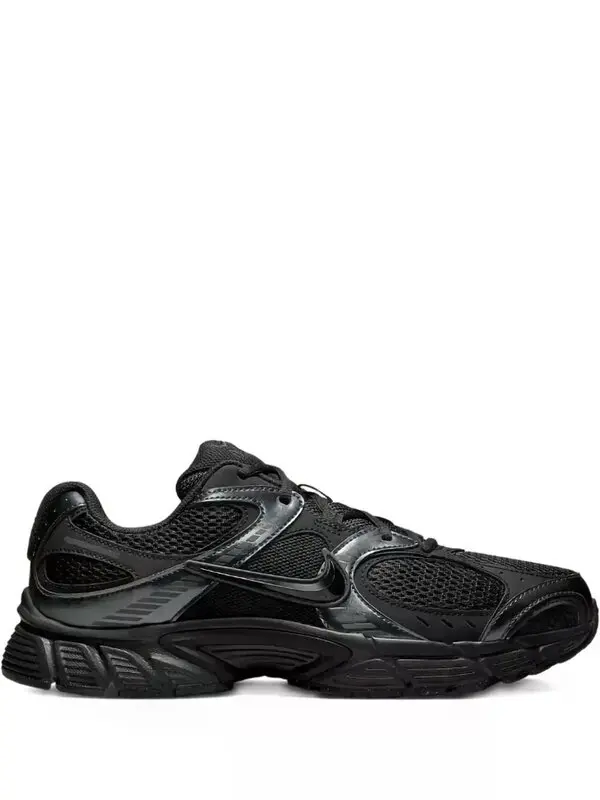 Nike Athletic Sneakers - Black