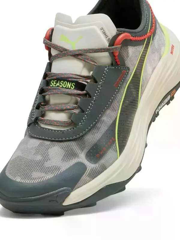 PUMA Voyage Nitro 3 Sneakers