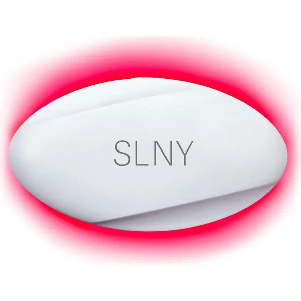 SOLARIS LABORATORIES NY Led Lip Volume Pro Red Light Device For Plump Lips - White