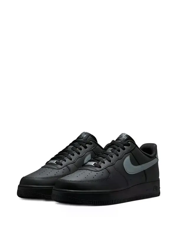 Nike Air Force 1 '07 Low Top Sneakers - Black