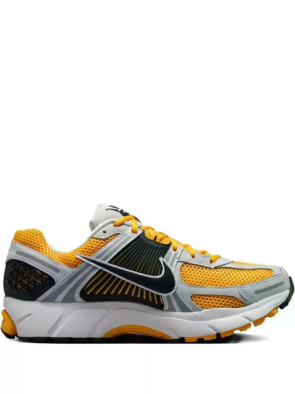 Nike Zoom Vomero 5 Sneakers - Yellow