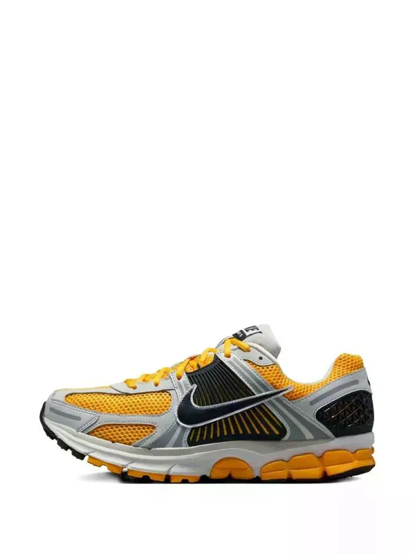 Nike Zoom Vomero 5 Sneakers - Yellow