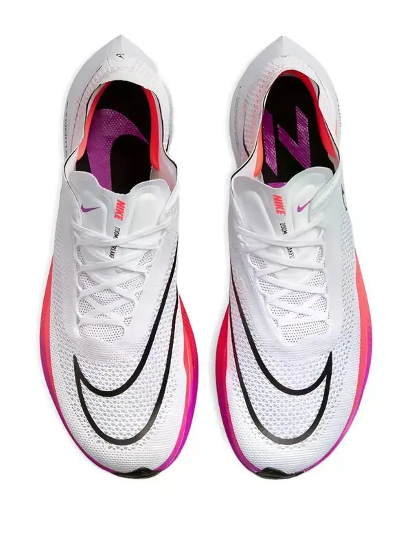Nike Zoomx Streakfly Sneakers