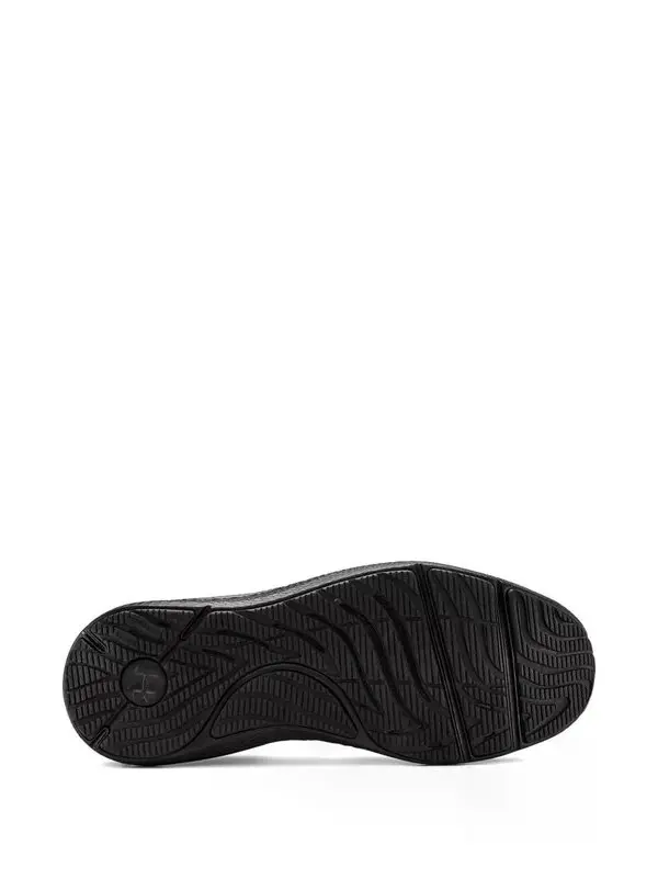 Under Armour Charged Pursuit 2 Triple Sneakers