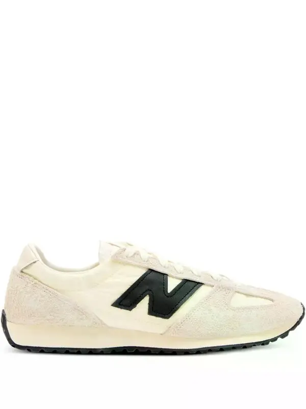 NEW BALANCE 471 Panelled Sneakers