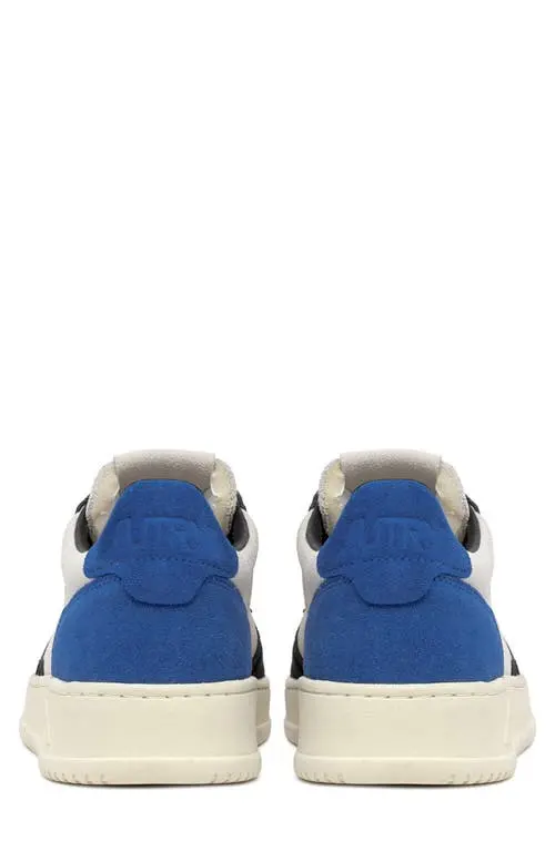 AUTRY Medalist Low Top Sneakers