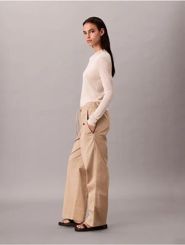 Calvin Klein Cotton Cargo Pants - Oxford Tan