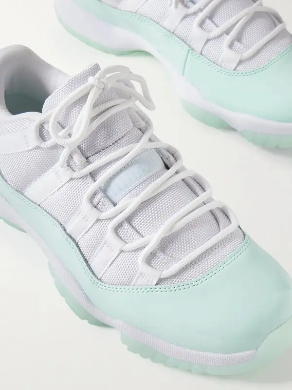 Nike Air Jordan Retro Sneakers - Green