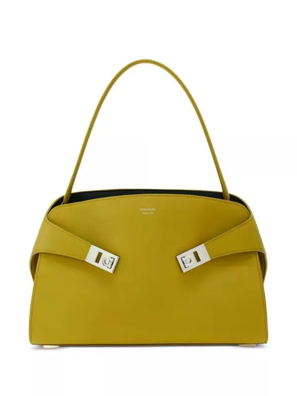 FERRAGAMO Hug Shoulder Bag