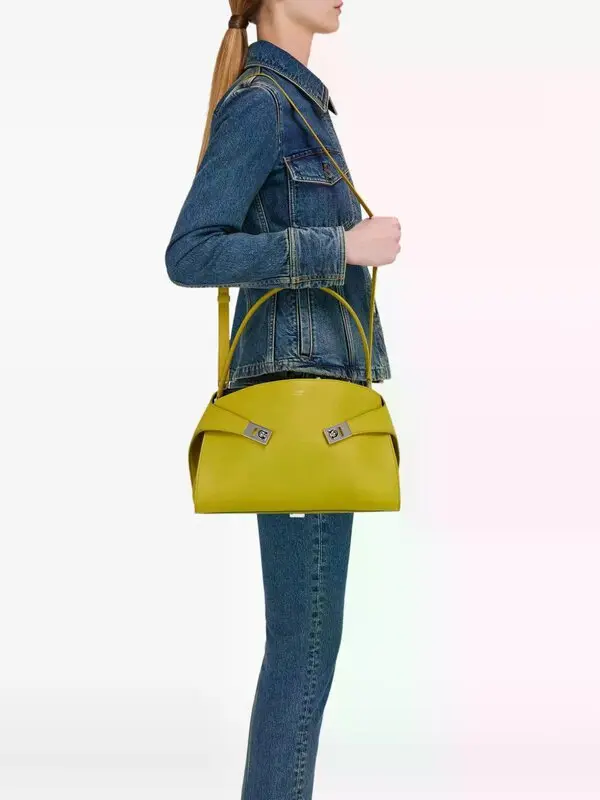 FERRAGAMO Hug Shoulder Bag