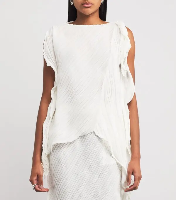 Issey Miyake Wrinkled And Twisted Top - Grey