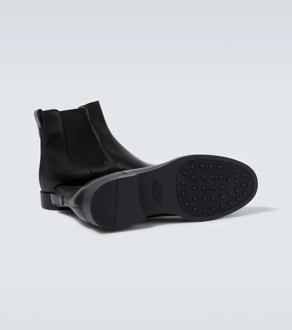 TOD'S Leather Chelsea Boots - Black