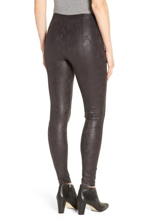 Lyssé Buffed Faux Suede Leggings
