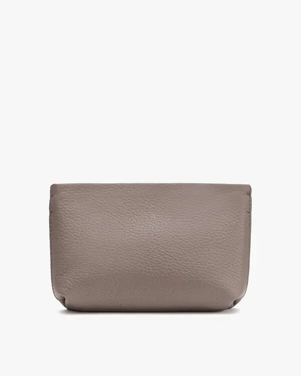 Cuyana Nano Zipper Pouch - Clay