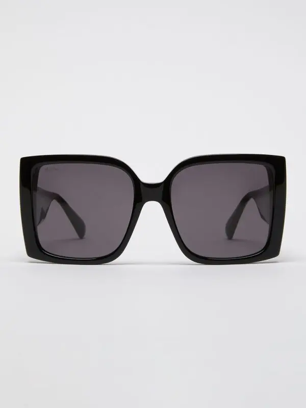 Max Mara Oversized Square Sunglasses - Black | Editorialist display picture 3