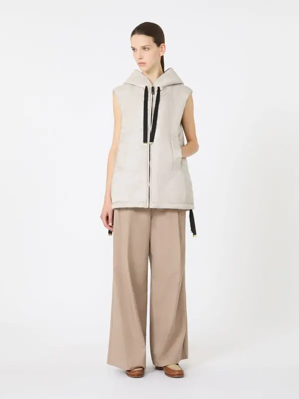 Max Mara Padded Water-repellent Gilet - Beige