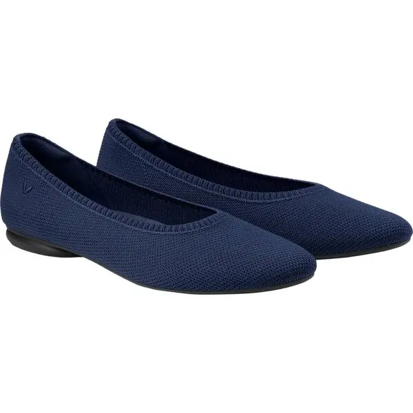 Vivaia Toe Ballet Flats - Navy