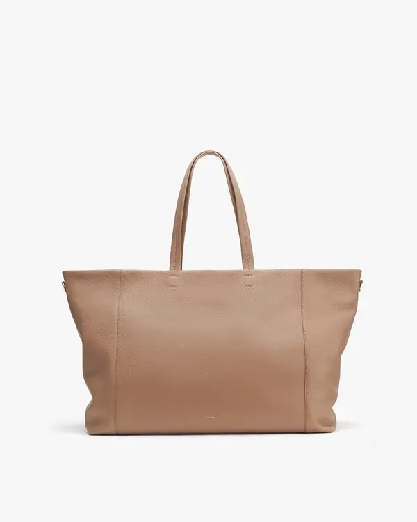 Cuyana Leather Overnighter Bag - Cappuccino
