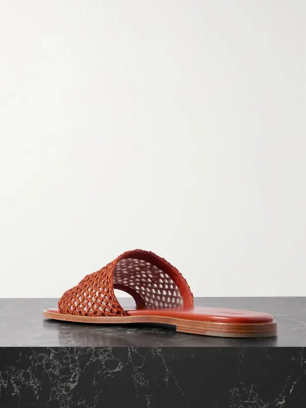 Chloé Flower Crocheted Slides - Brown