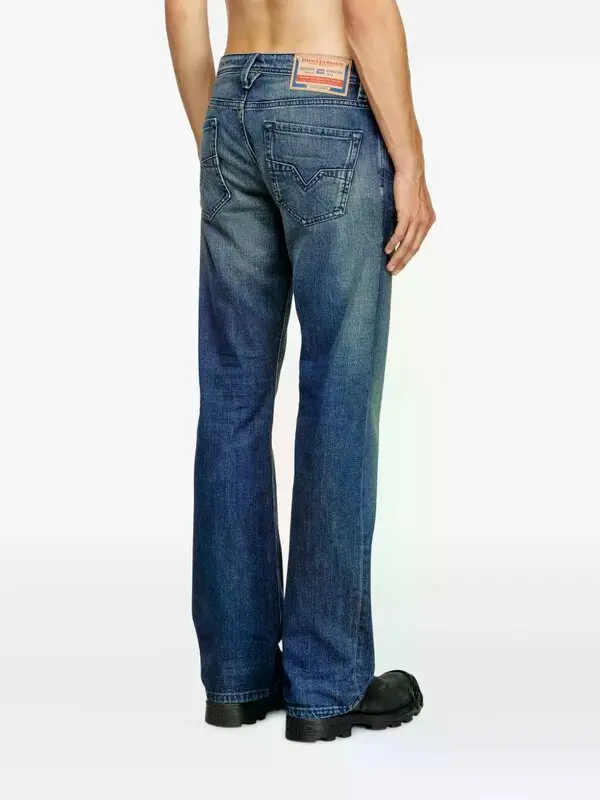 DIESEL® Larkee Odbds Jeans