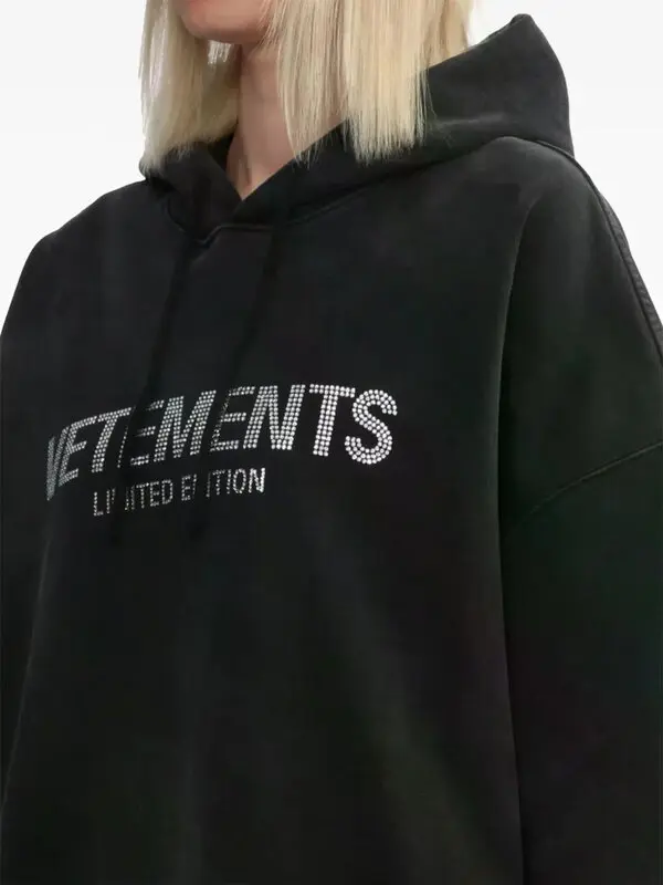 Vetements Logo-embellished Hoodie
