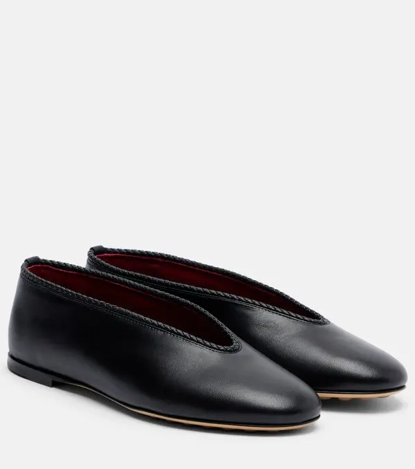 Bottega Veneta Leather Ballet Flats - Black