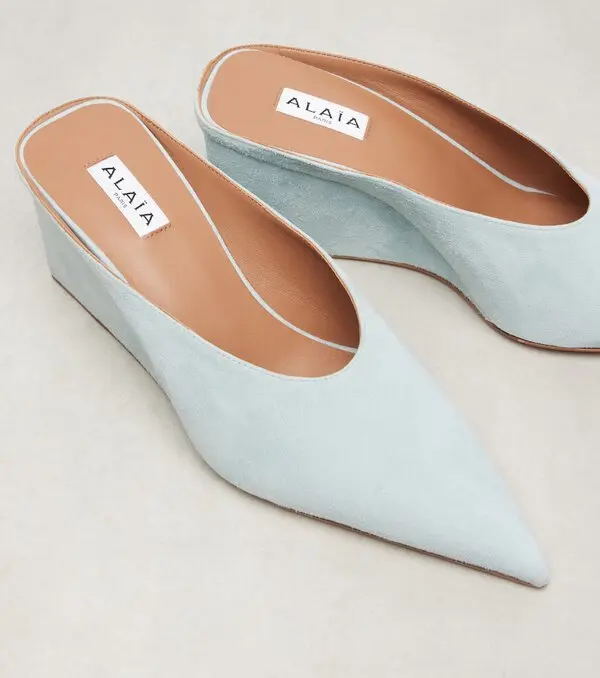 Alaïa Cube 75 Suede Wedge Mules - Blue