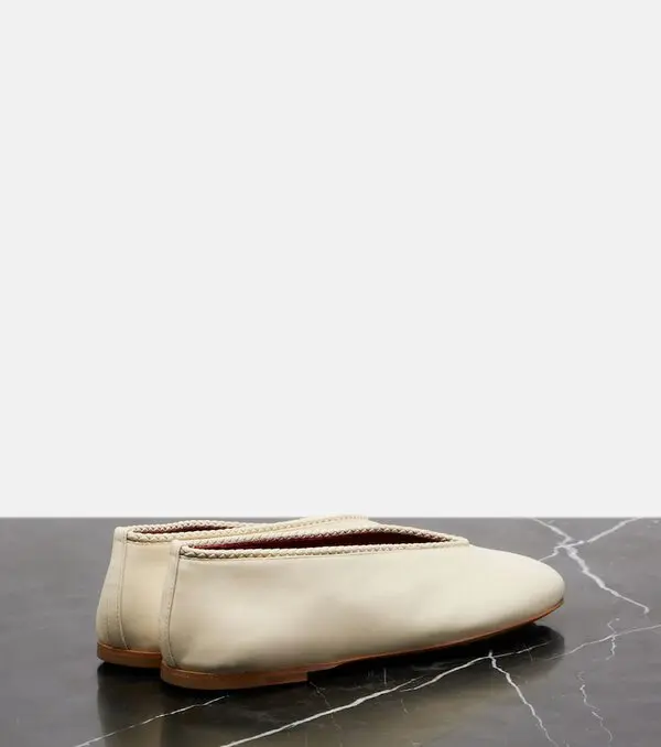 Bottega Veneta Leather Ballet Flats - White