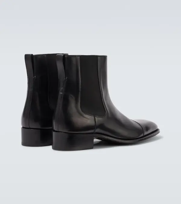 TOM FORD Hainaut Leather Chelsea Boots