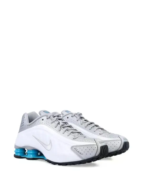Nike Shox R4 Sneakers - White