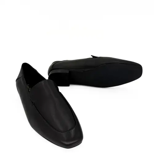AMIE RAFA Cindy Leather Loafers
