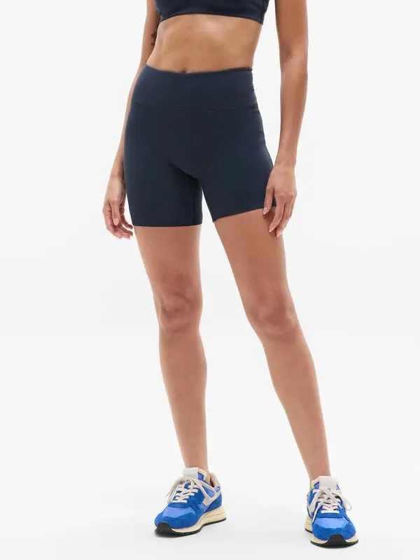 Athleta Intuition 5" Short - Eclipse