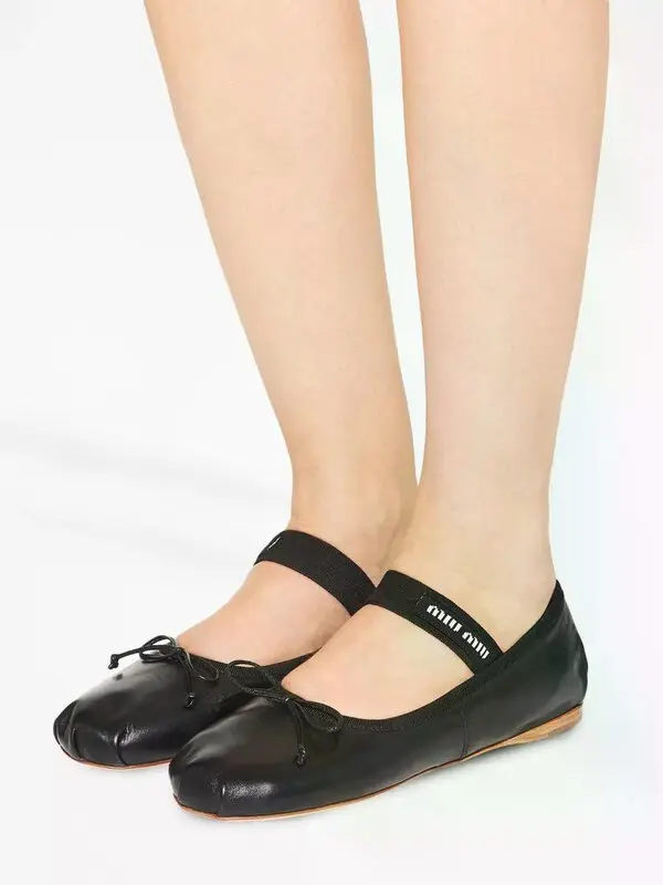 Miu Miu Logo-patch Ballerina Shoes - Black
