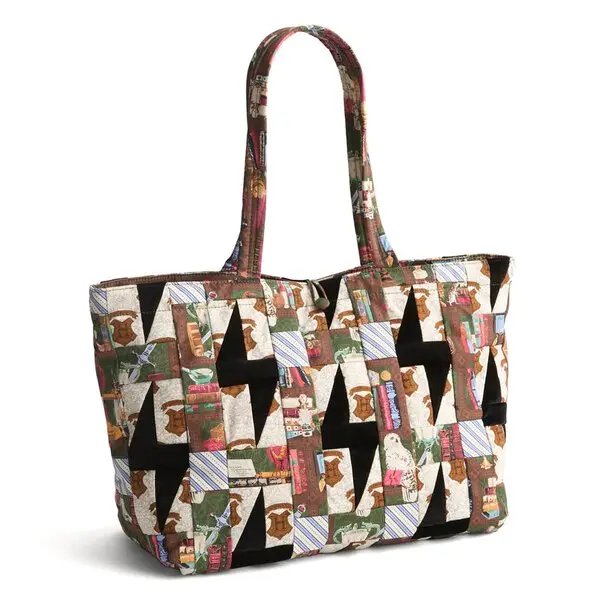 VERA BRADLEY Harry Potter™ Hogwarts Library Patchwork Hathaway Tote Bag